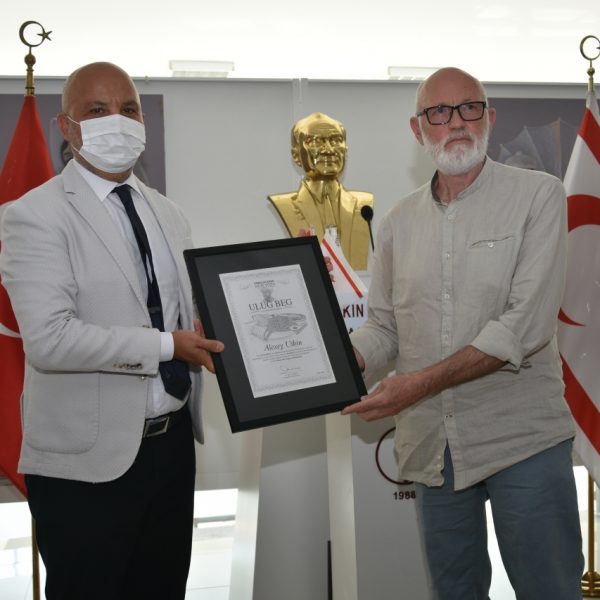 Kıbrıs Modern Sanat Müzesi için, Sanatçı Alexey Utkin’e ait Eserlerden ...